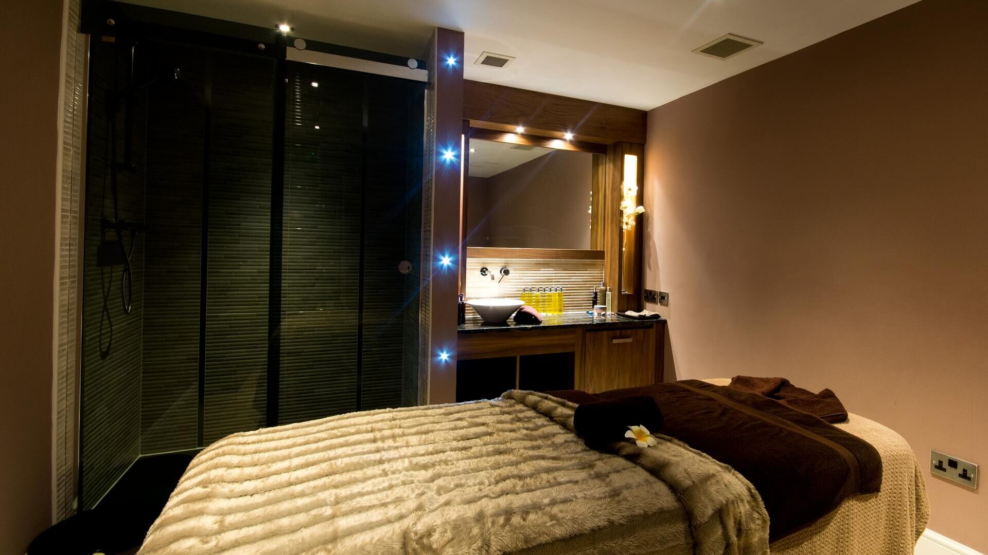Spa Treatments | Spa Breaks Wakefield | Waterton Hotel