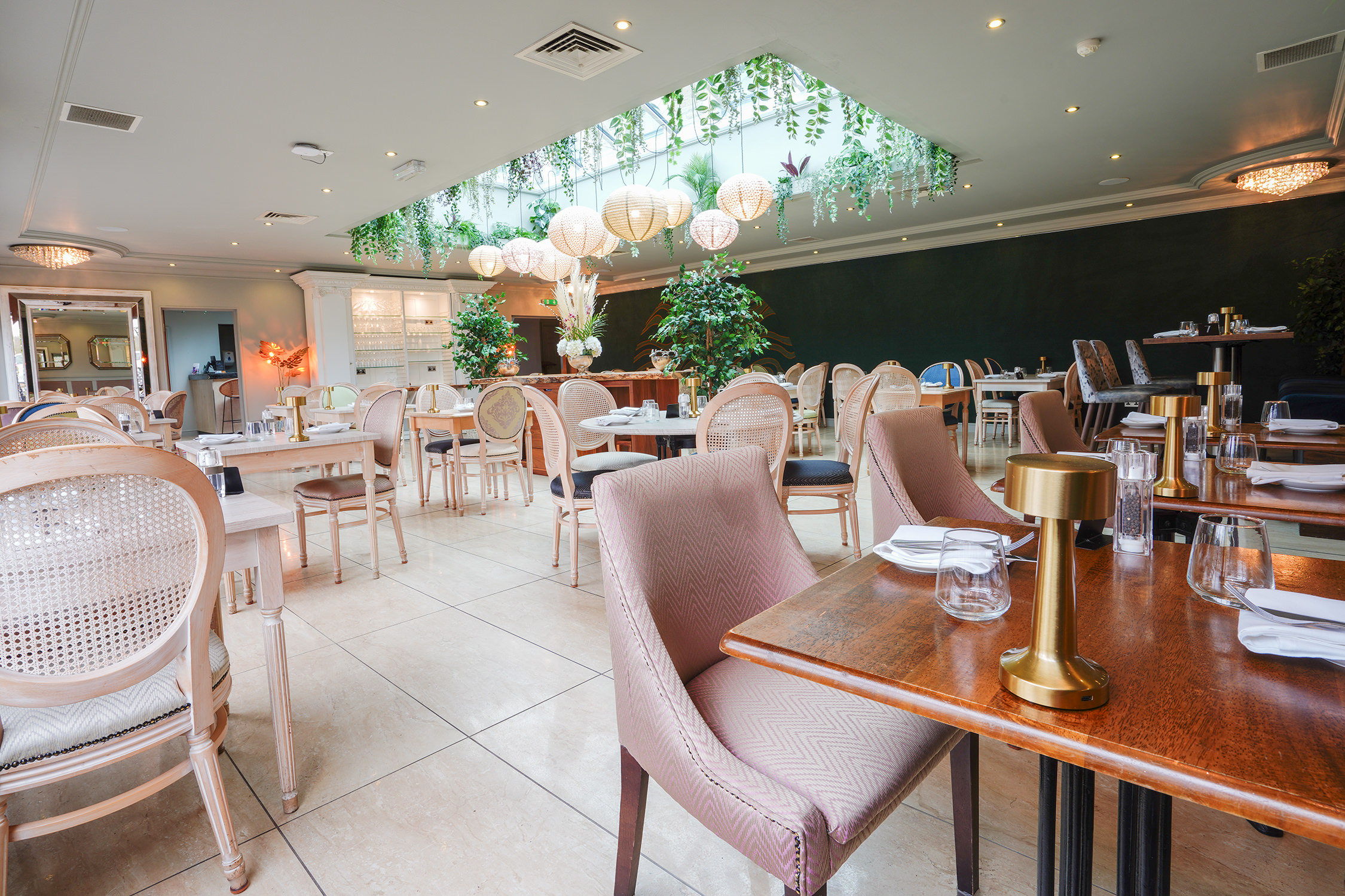 Grand Cafe | Restaurants Wakefield | Waterton Park Hotel